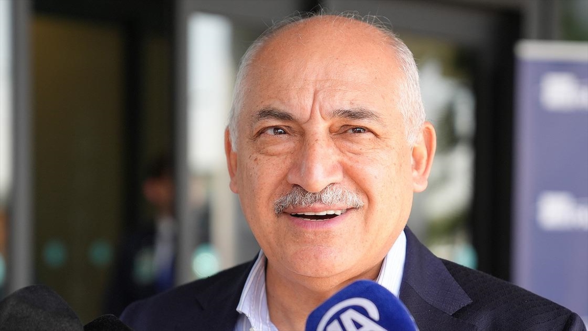 Mehmet Büyükekşi, A Milli Takım'ın EURO 2024'te son 16'ya kalacağına ... Mehmet Büyükekşi, A Milli Takım'ın EURO 2024'te son 16'ya kalacağına ...